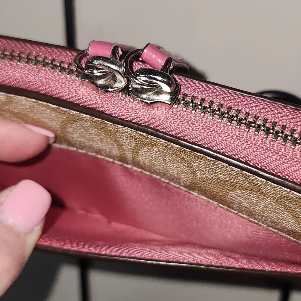 Coach | Bags | Coach Pink Leather Signature C Logo Large Zip Wallet ...